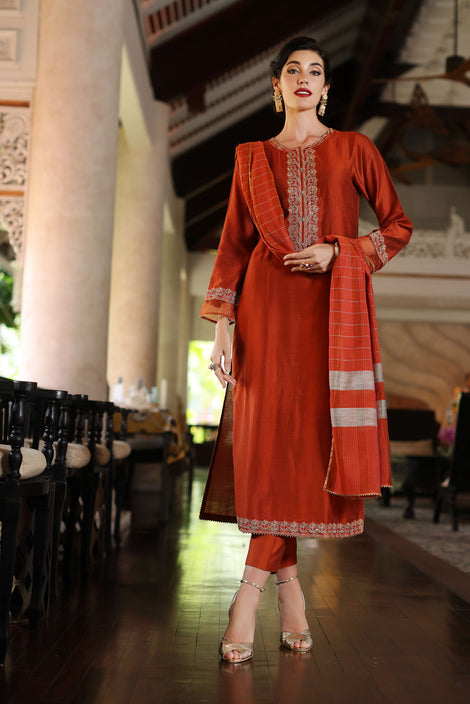 Buy Casual Dresses For Women Online In Pakistan | Chinyere – CHINYERE